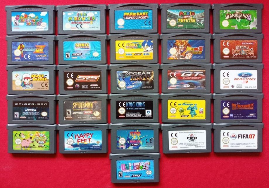 Nintendo GBA SP (Game Boy Advance SP) + Pokemon