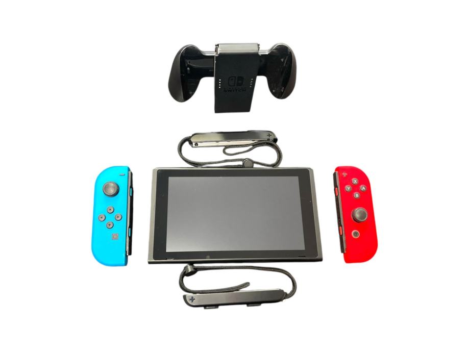 NINTENDO SWITCH CONSOLE (RED AND BLUE JOY-CON) HAD 1.1 / R1, RATE!