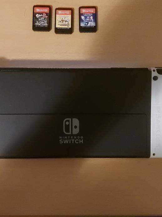 Nintendo Switch OLED + 3 Igre + 1TB microSD kartica