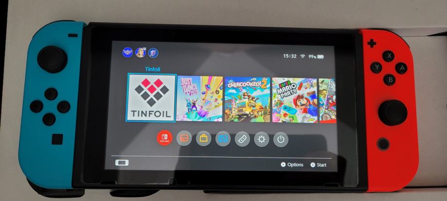 Nintendo Switch V1 Modificiran (Atmosphere) 128gb sandisk sd kartica