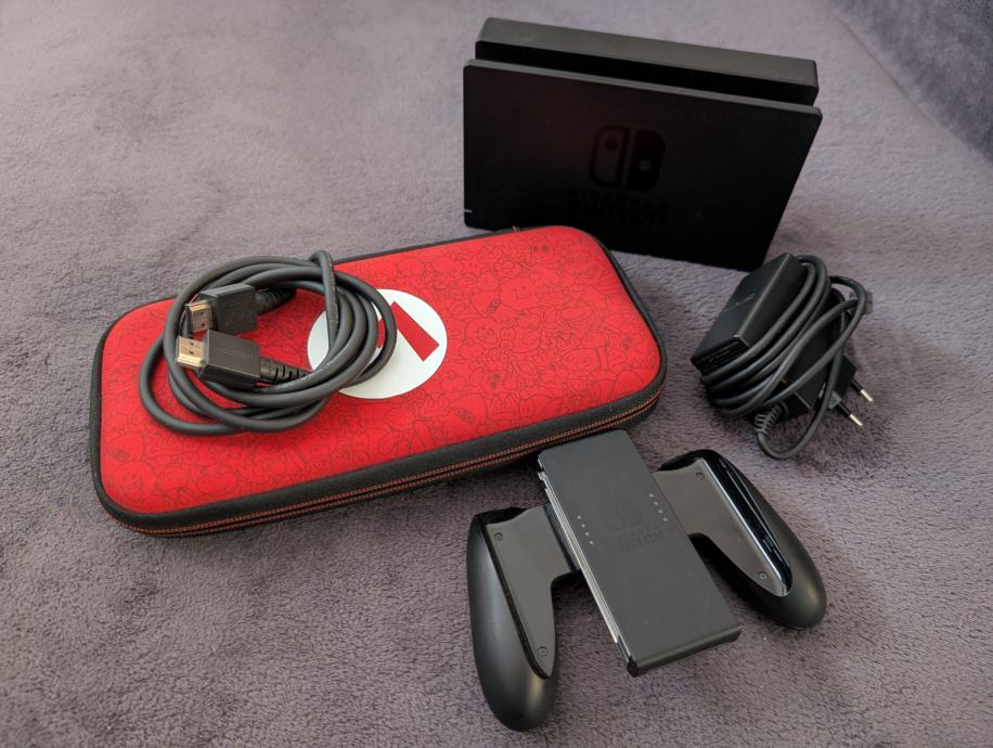Nintendo Switch v2 (Mariko) konzola + torbica i 2 igre