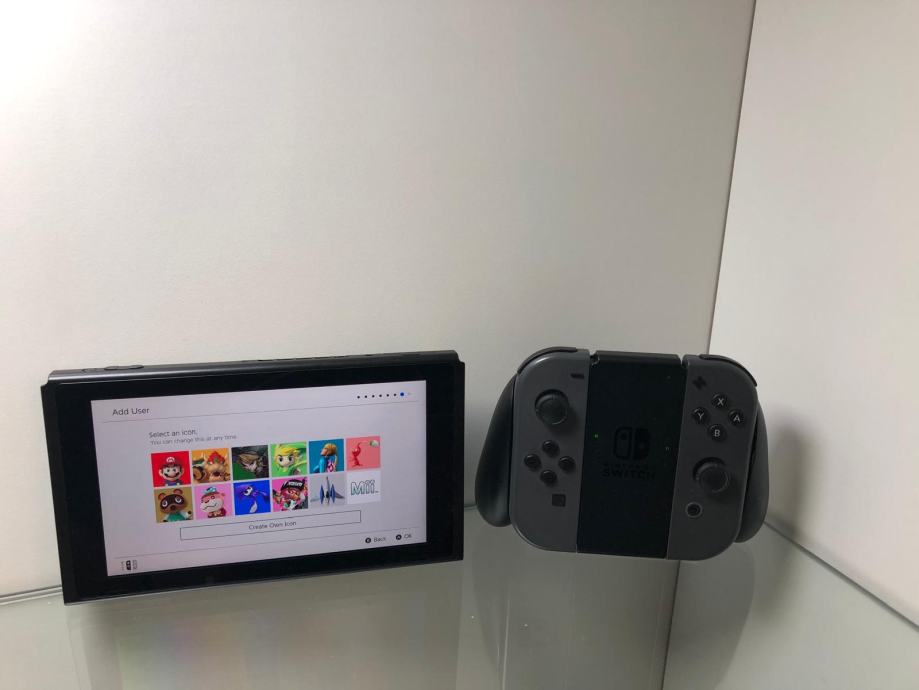 NINTENDO SWITCH V1 + POKEMON. R1/ RATE!