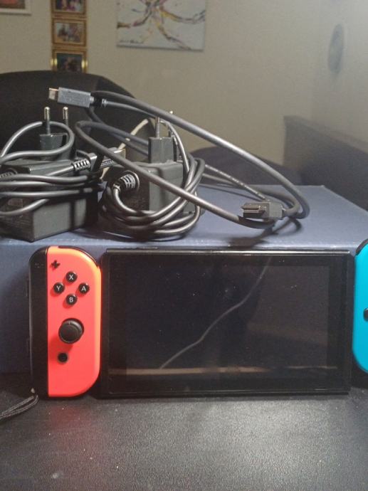 Prodajem Nintendo swich