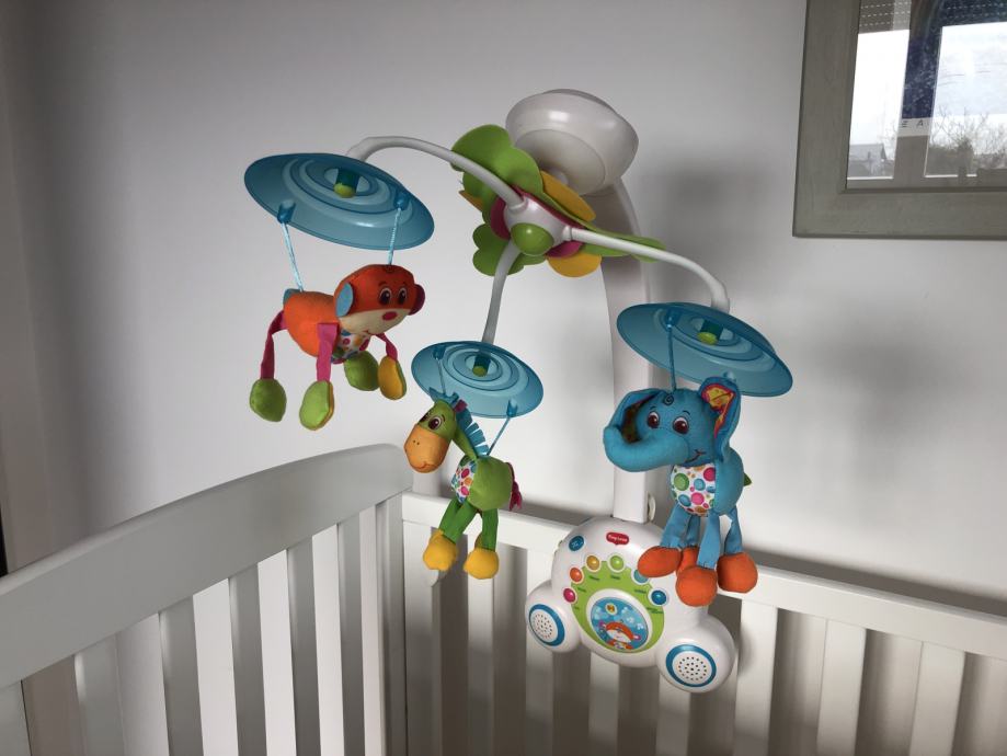 Dječji vrtuljak TINY LOVE (novi, nekorišten)