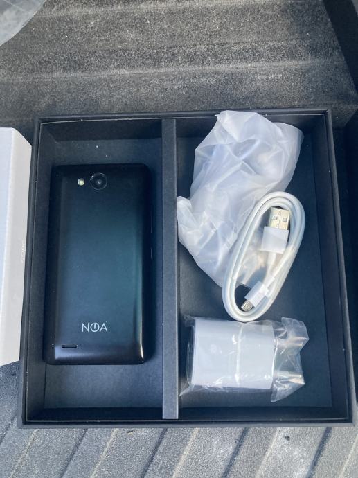 NOA smartphone