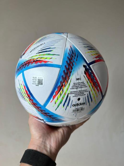 Adidas Al Rihla Competition lopta Qatar 2022.