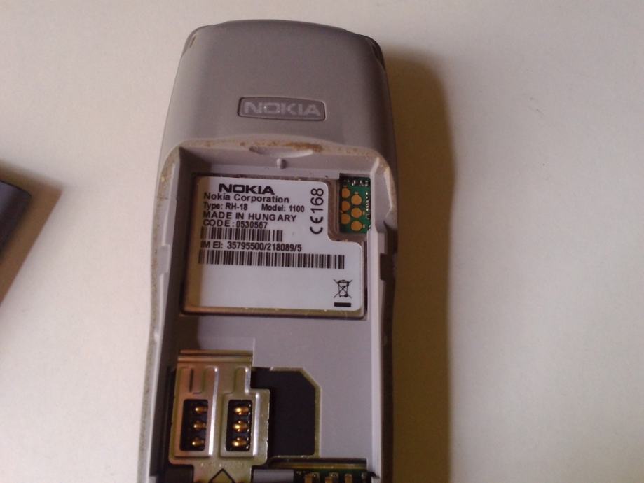 Nokia 1100 RH-18 original