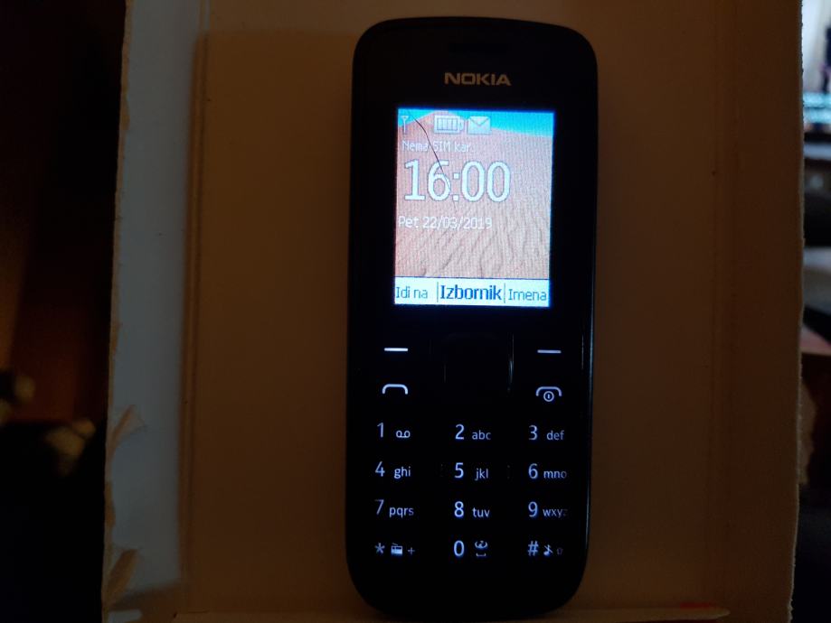 Nokia 113 je u dobrom stanju na sve mreže,prima sve SIM kartice