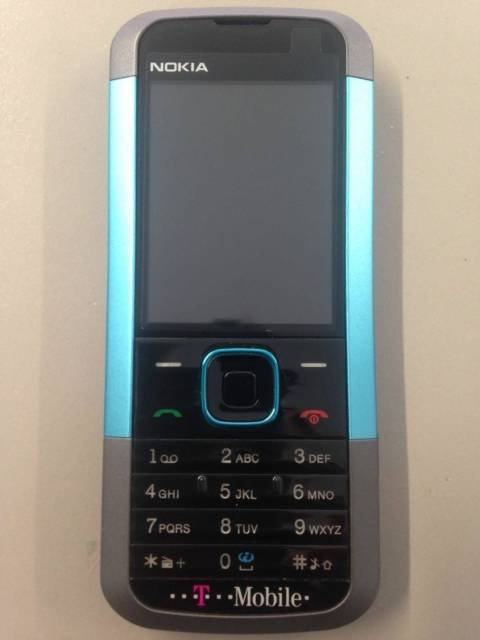 Nokia 5000d-2 5000 SVE MREŽE očuvan BATERIJA 60 kn