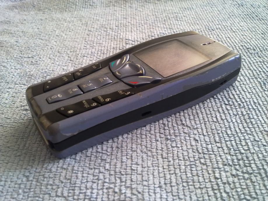 Nokia 7250 i (Dobro stanje) HR jezik, Sve mreže, Punjač NA FOTOGRAFIJI