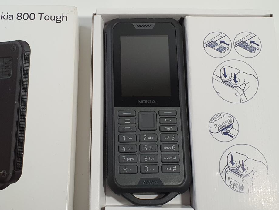 Nokia 800 Tough - moderna Nokia na tipke, otporna na udarce