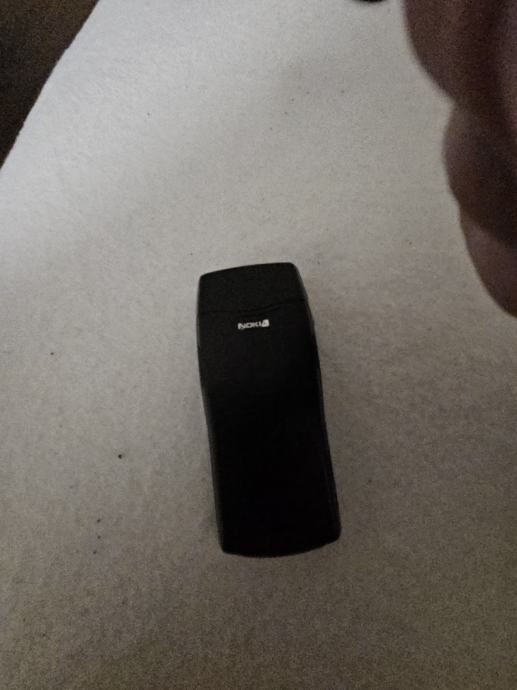 Nokia 8210 plava sve mreze