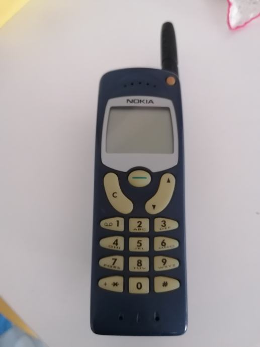 Nokiu THF 11L, kao i druge retro modele!