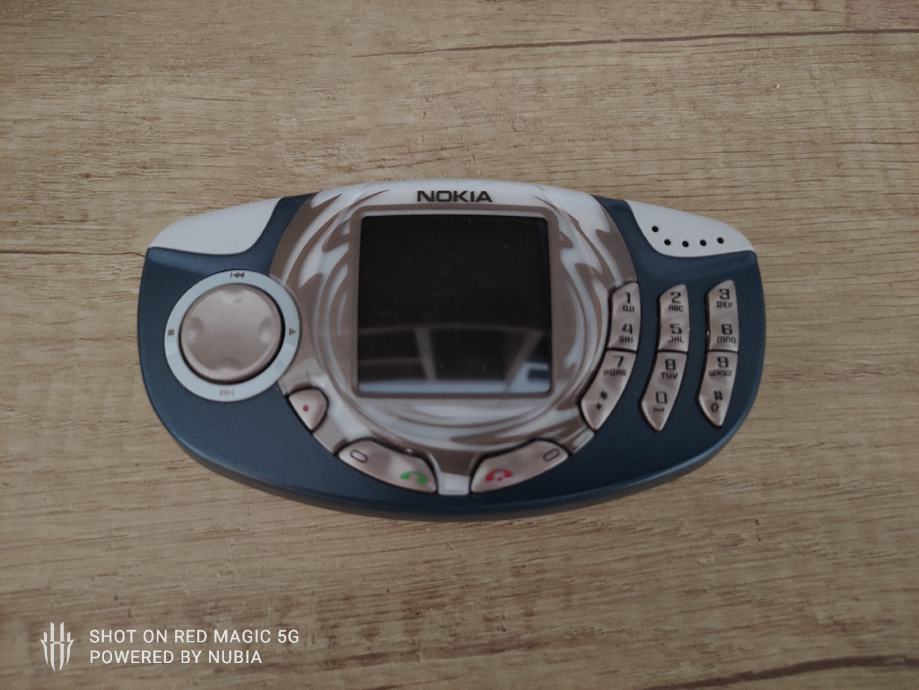 Prodajem Nokia 3300 rijedak model