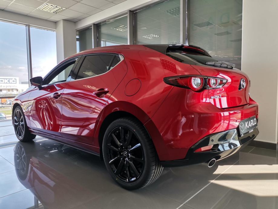 2024 MAZDA3 5HB 2.0L e-SKYACTIV G 150ps 6MT FWD HOMURA, 2023 god.