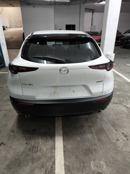 2025 Mazda CX‑30 5WGN 2.5L e‑SKYACTIV G 140ps 6AT FWD Prime‑Line A4D, 2024 god.