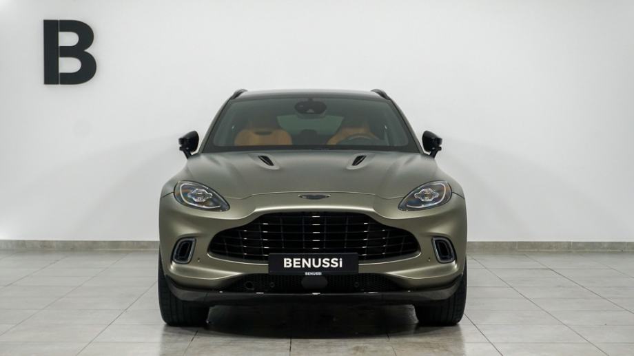 ASTON MARTIN DBX 4.0 V8 TWIN TURBO, 2023 god.