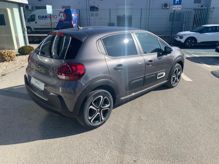 CITROEN C3 PLUS PureTech 83 S&S BVM DOLAZAK 12MJ, 2024 god.