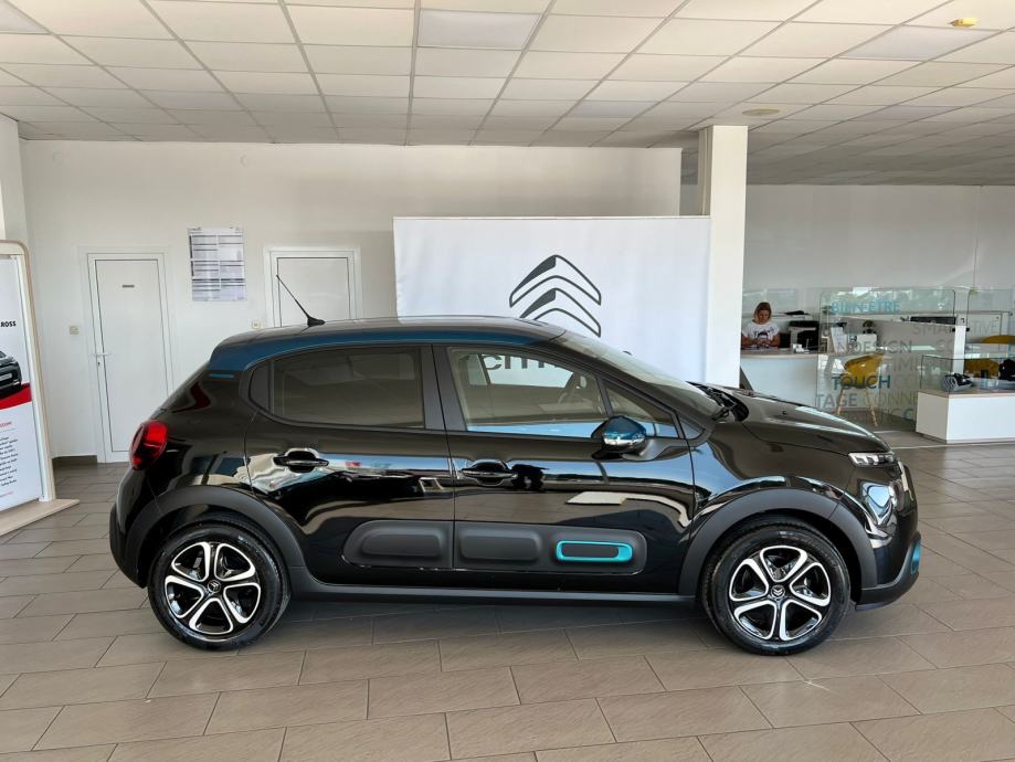 Citroën C3 SHINE PureTech 110 BVM6, 2023 god.