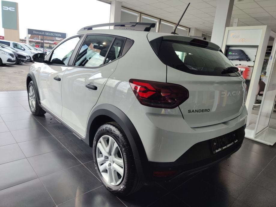 Dacia Stepway Essential 1.0 ECO-G 100, 2024 god.