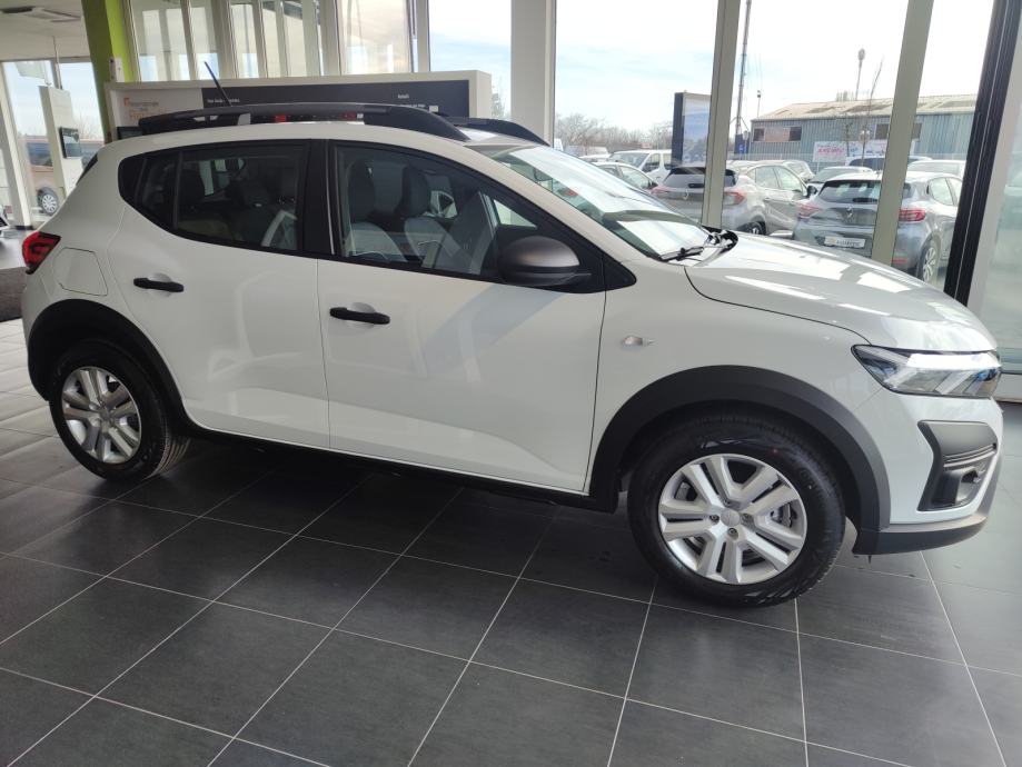 Dacia Stepway Essential 1.0 ECO-G 100, 2024 god.