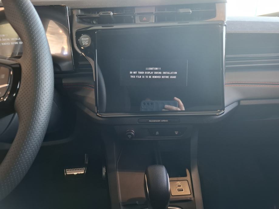 FORD PUMA MCA ST LINE 1.0 ECOBOOST mHEV 125KS, 2024 god.