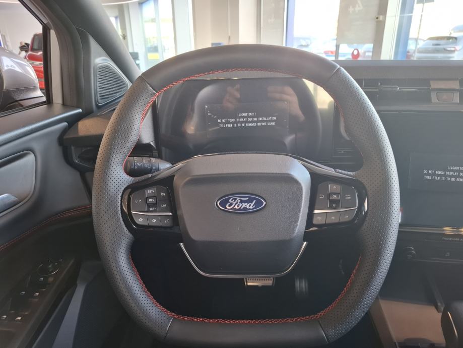 FORD PUMA MCA ST LINE 1.0 ECOBOOST mHEV 125KS, 2024 god.