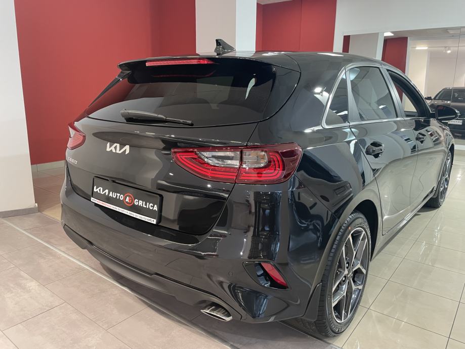Kia Ceed 1,5 T-GDI EX VISION 7DCT BRZA ISPORUKA, 2023 god.
