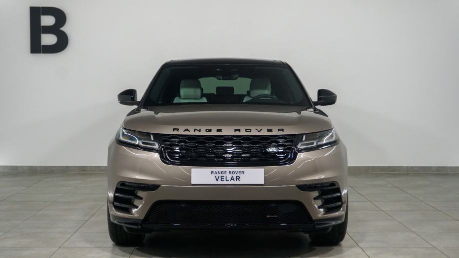 LAND ROVER RANGE ROVER VELAR R-DYN SE 3.0 300 4WD A8 MHEV, 2022 god.