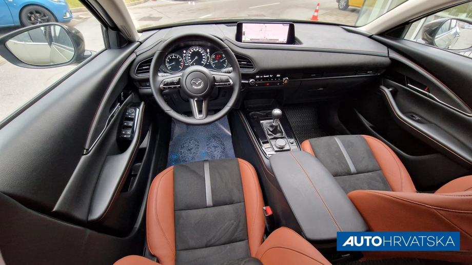 Mazda CX-30 2025 5WGN 2.5L e-SKYACTIV G 140ps 6MT FWD Nagisa - TVORNIČ, 2024 god.