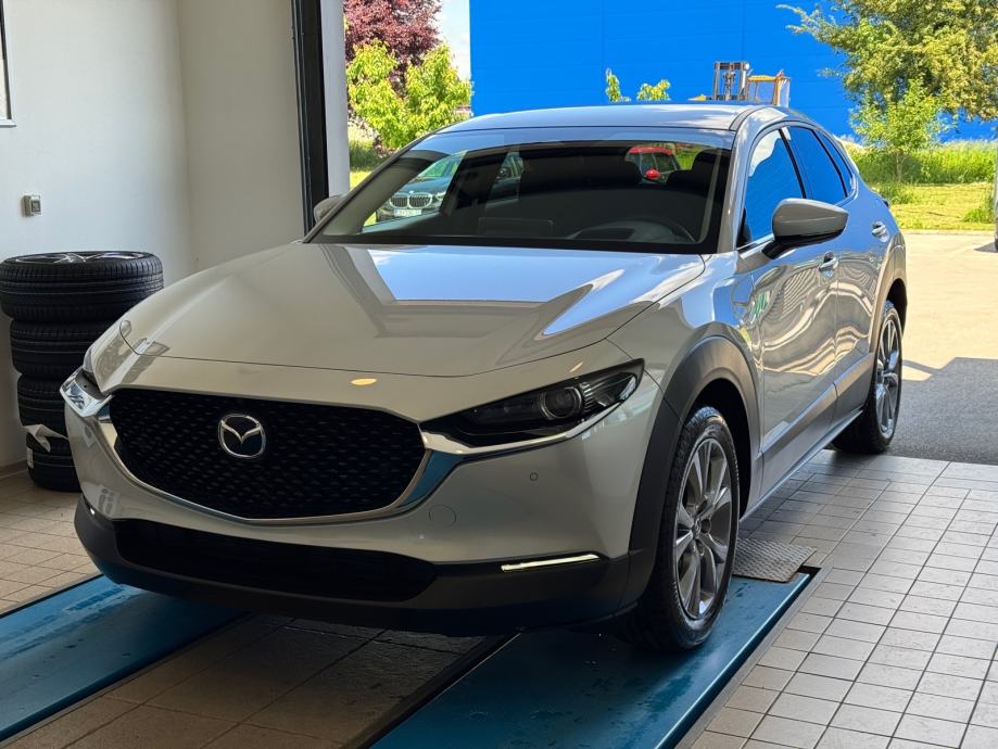 Mazda CX‑30 5WGN 2.5L e‑SKYACTIV G 140ps 6AT FWD Exclusive‑line, 2025 god.