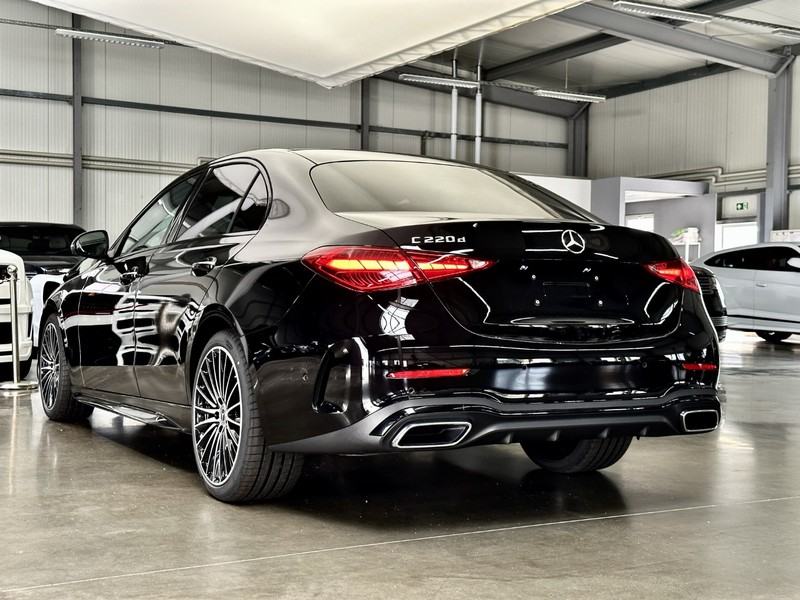 Mercedes-Benz C-klasa C 220d AMG-Line *PANORAMA*MEMORY*DISTRONIC plus ...