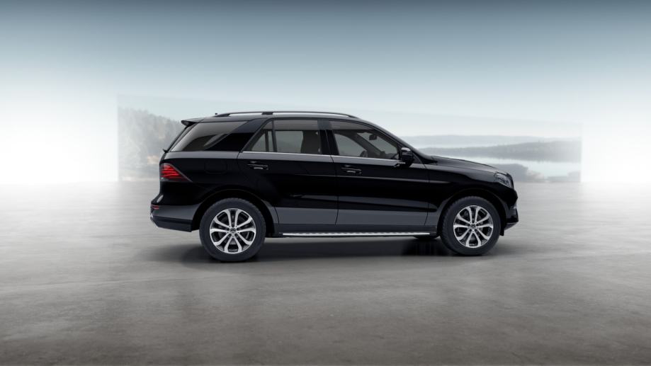 Mercedes-Benz GLE 250 d 4MATIC, 2017 god.
