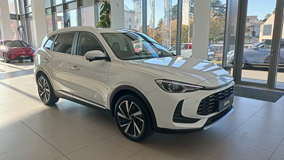 MG ZS HEV LUXURY 1.5L HYBRID AT Kombinirana maks. snaga 197 Ks, 2024 god.