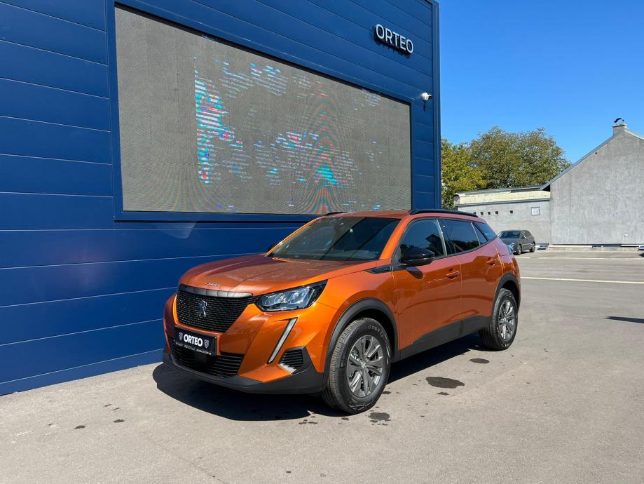 Peugeot 2008 STYLE PureTech 100, 2023 god.