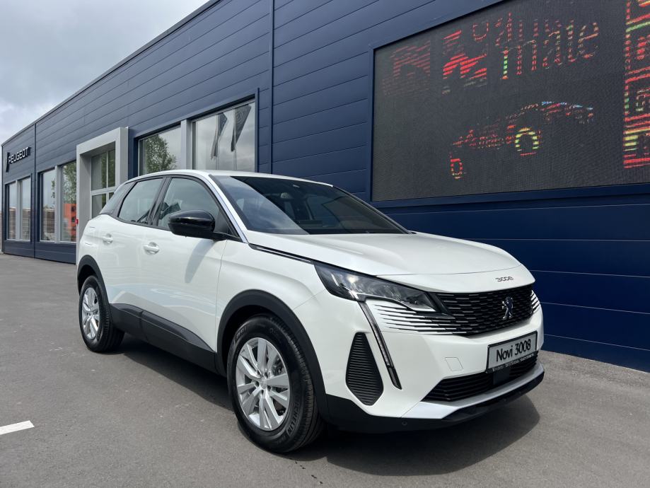 Peugeot 3008 Active Business 1,5 BlueHDI 130 EAT8, 2023 god.