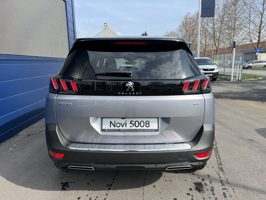 Peugeot 5008 GT PACK 2,0 BlueHDi 180 EAT8, 2022 god.