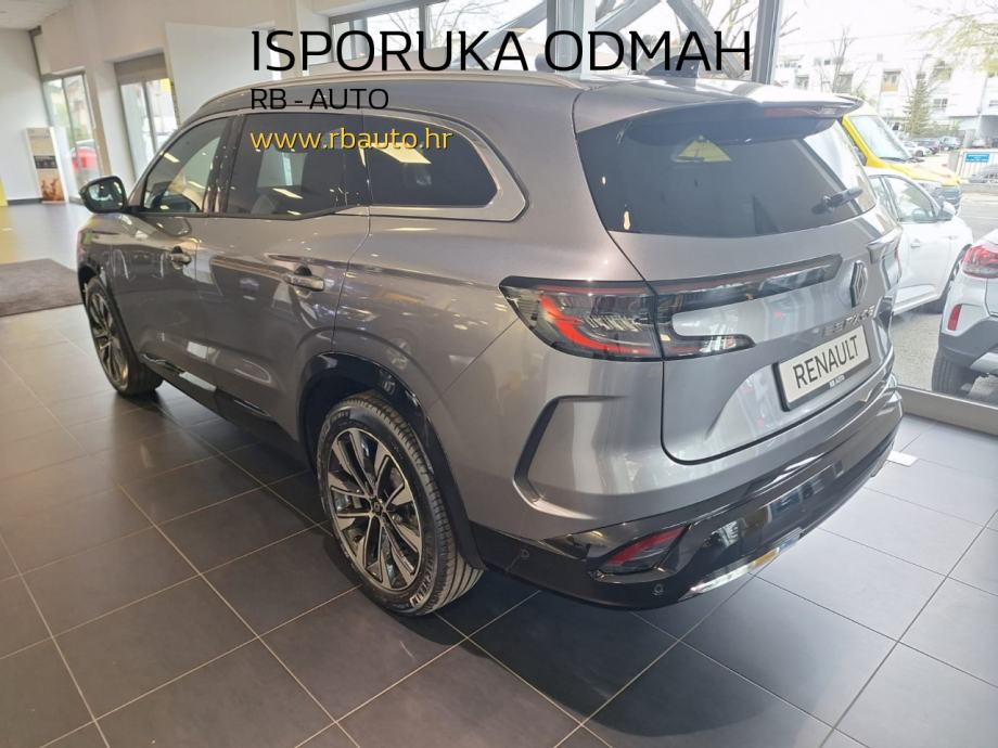 Renault Espace techno E-Tech full hybrid 200, 2023 god.