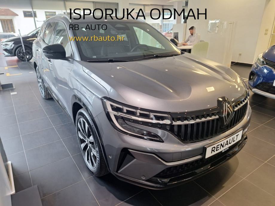 Renault Espace techno E-Tech full hybrid 200, 2023 god.