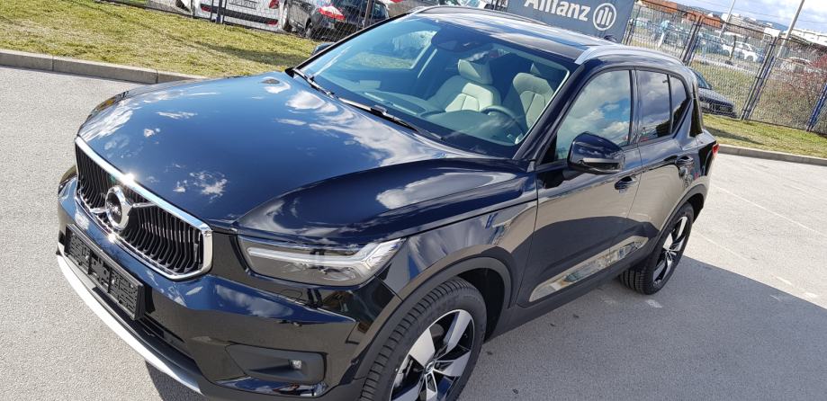 VOLVO XC40 D4 AWD-A FIRST EDITION, 2018 god.