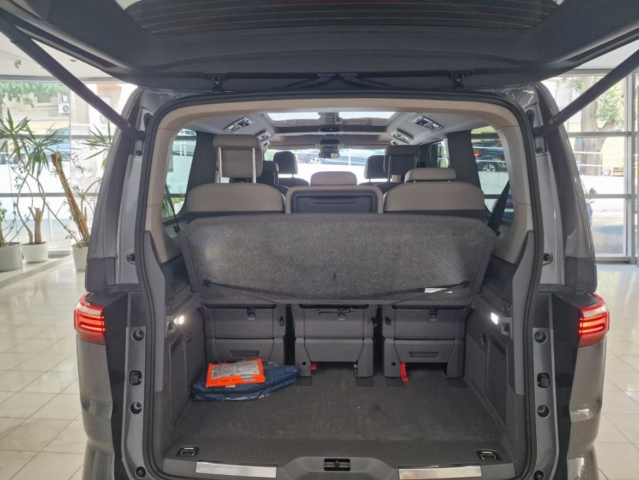 VW Multivan STYLE L2 2,0 TDI DSG, 2023 god.