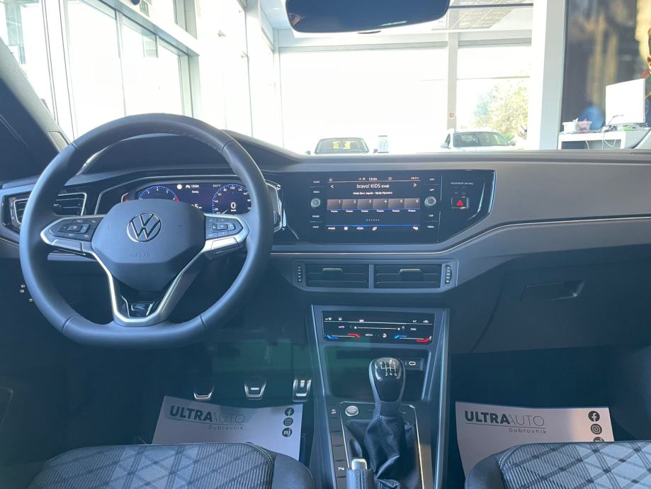 VW Taigo 1,0 TSI R-LINE PLUS, 2024 god.