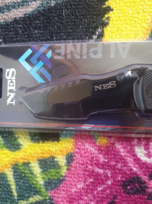 NES ALPINE ARMY sklopivi VOJNI nož za preživljavanje, NOV, zapakiran!!