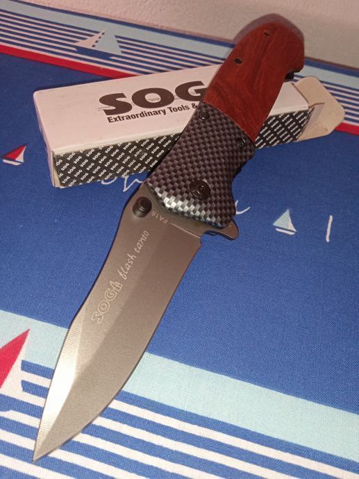 Preklopni nož SOG (FA16)