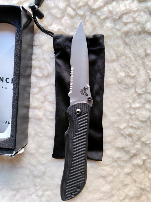 Prodajem novi nož Benchmade Assisted Nitrous Stryker Gray Combo Edge
