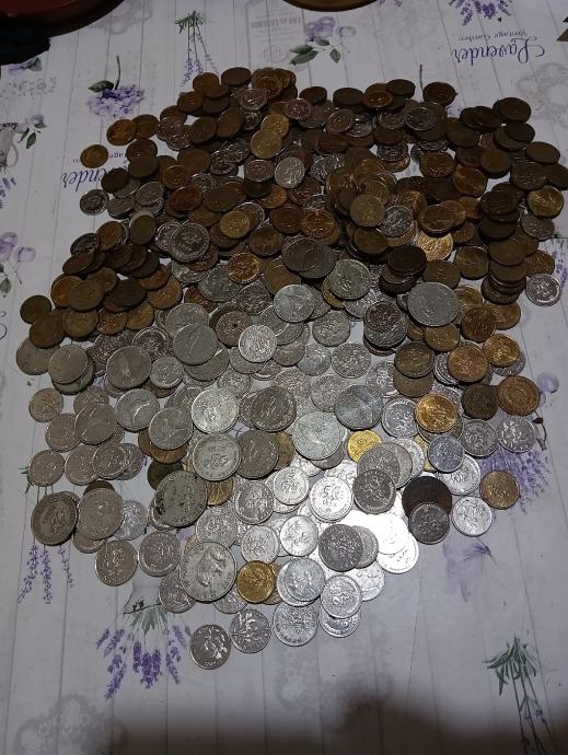 Mega lot od 495 kom kovanica Hr kuna