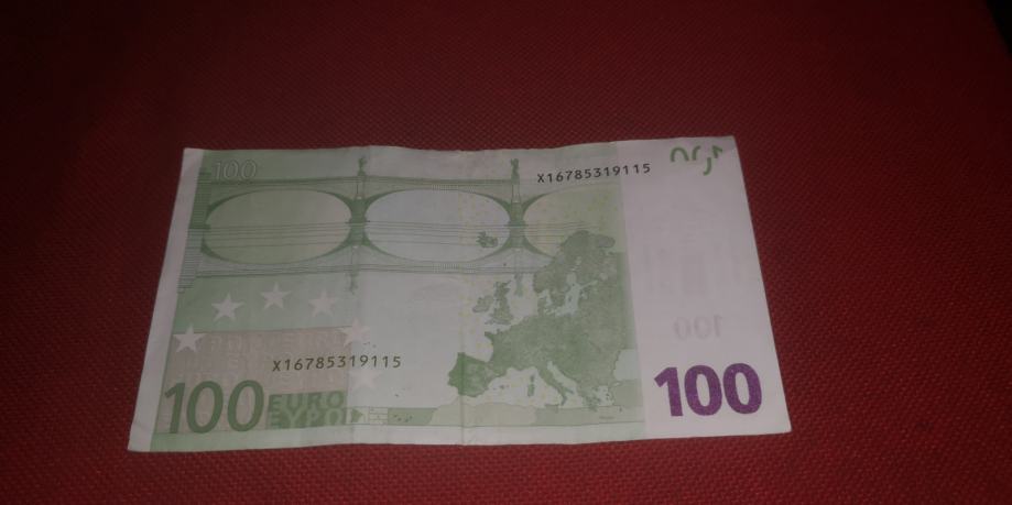 100 eura 2002. godina