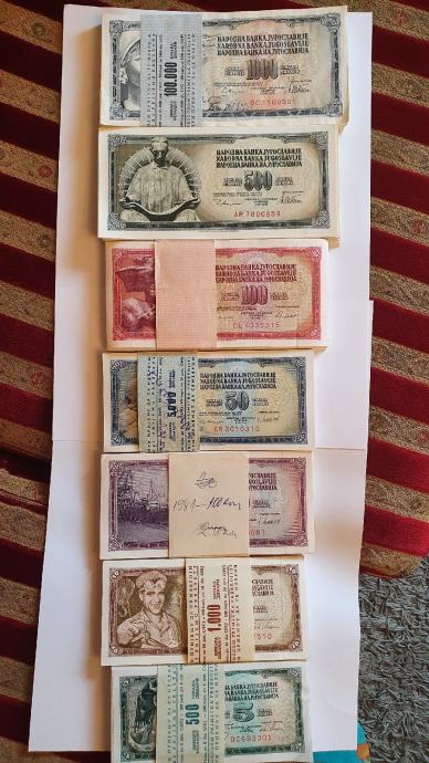 lot YU dinari u prvoj kvaliteti