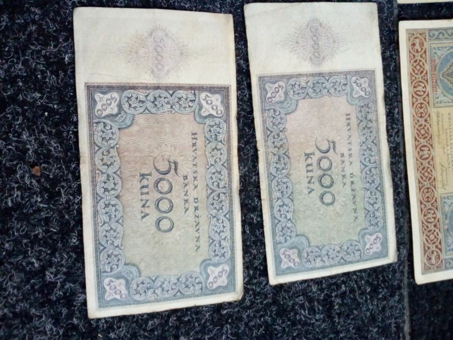 NOVCANICE KUNE STARE