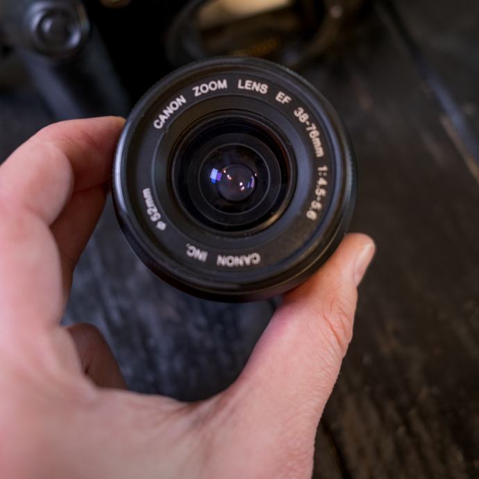 Canon EF 38-76mm + eos 5000